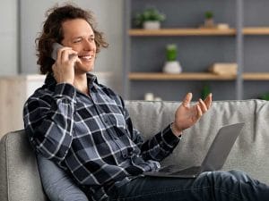 11 Reasons Why a Guy Calls Me Everyday (Multiple Times a Day)