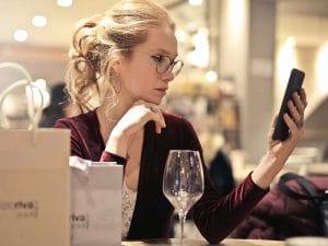 What Do the Three Dots Mean - 3 Dots in Texting Examples