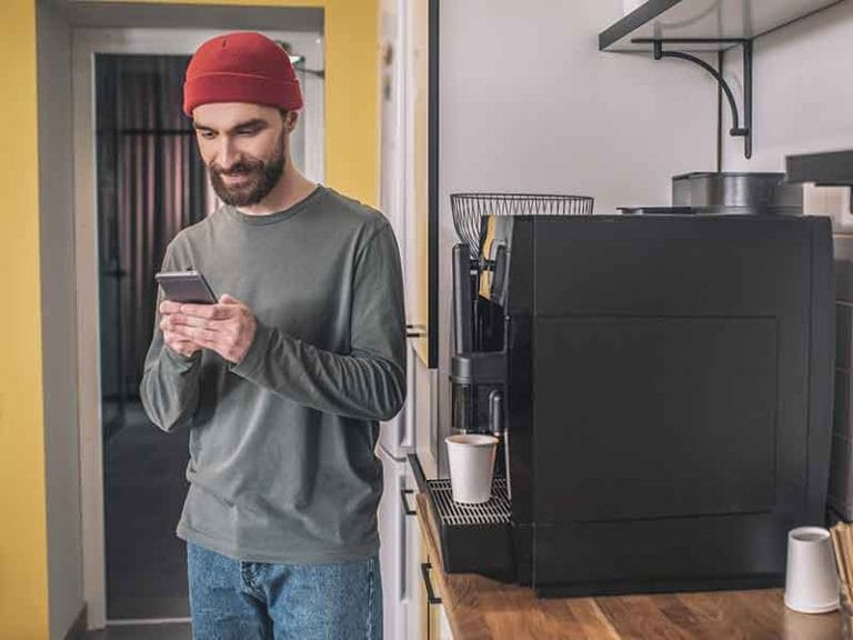 When a Guy Doesn't Answer Your Question - 11 Meanings